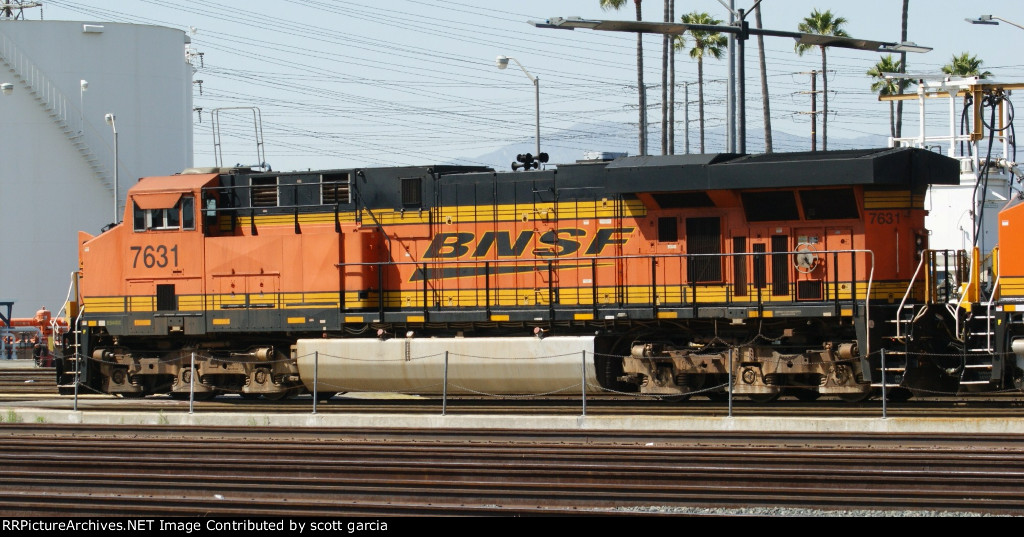 BNSF 7631